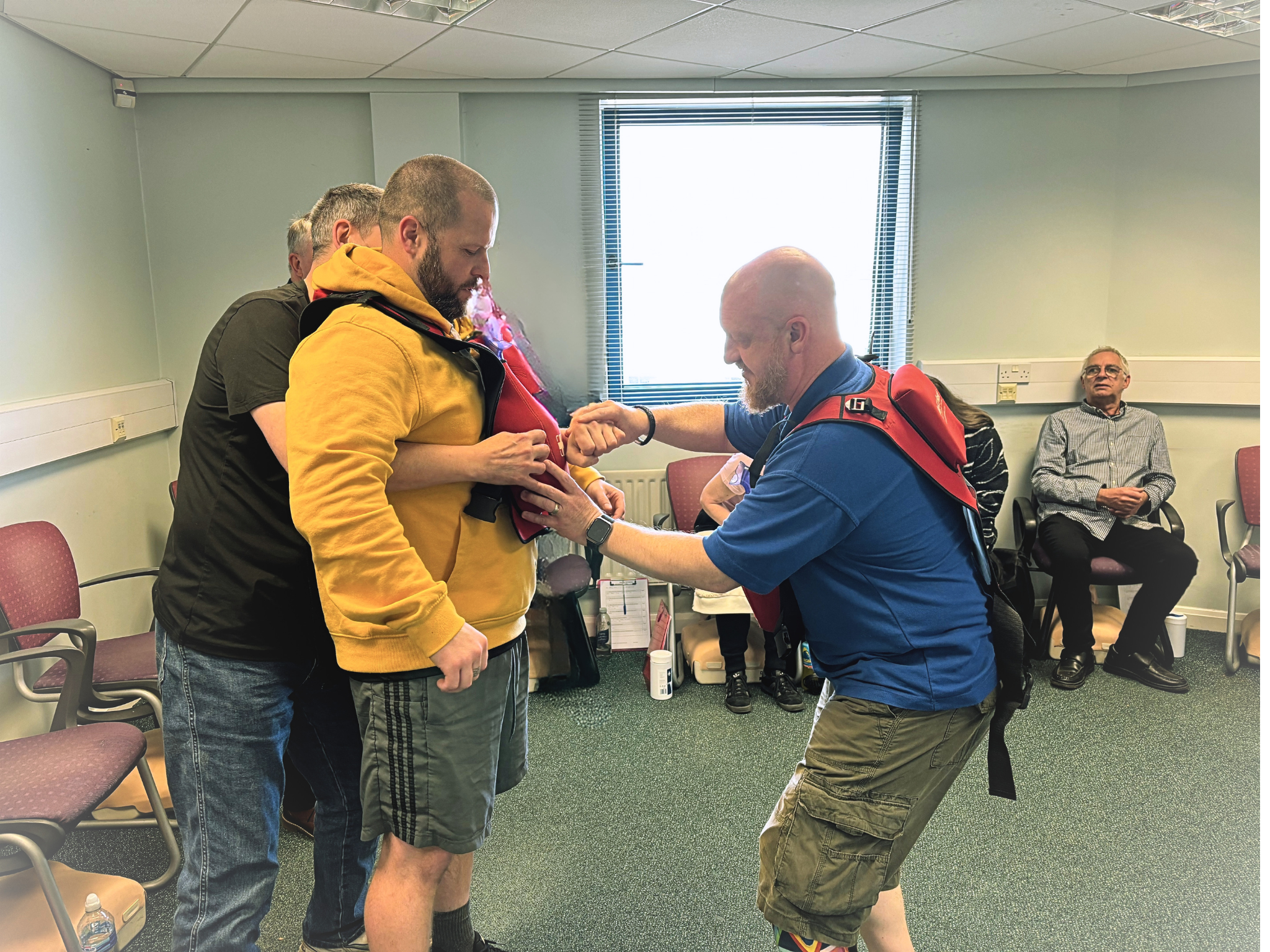 Benefits of an In-Person First Aid Training Course | Help First Aid ...